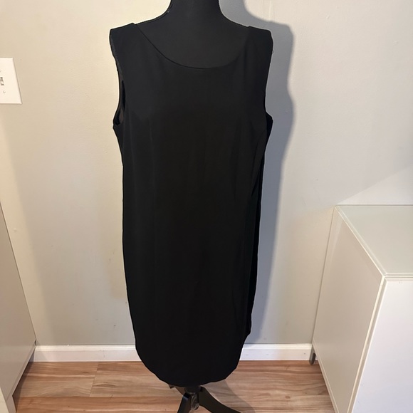 212 Collection | Dresses | Nwt 22 Collection Basic Black Sheath Dress ...